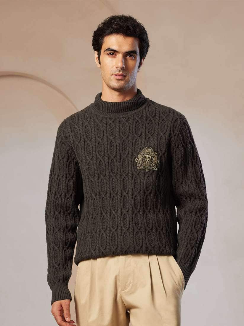 Men's Sweaters: A Timeless Essential for Style, Comfort, and Versatility