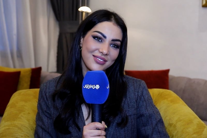 ابتسام تسكت .. التمثيل والغناء