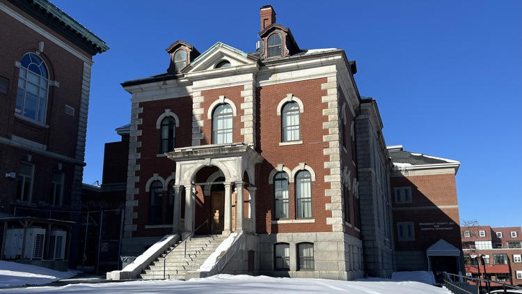 Penobscot County explores Hampden site for new jail