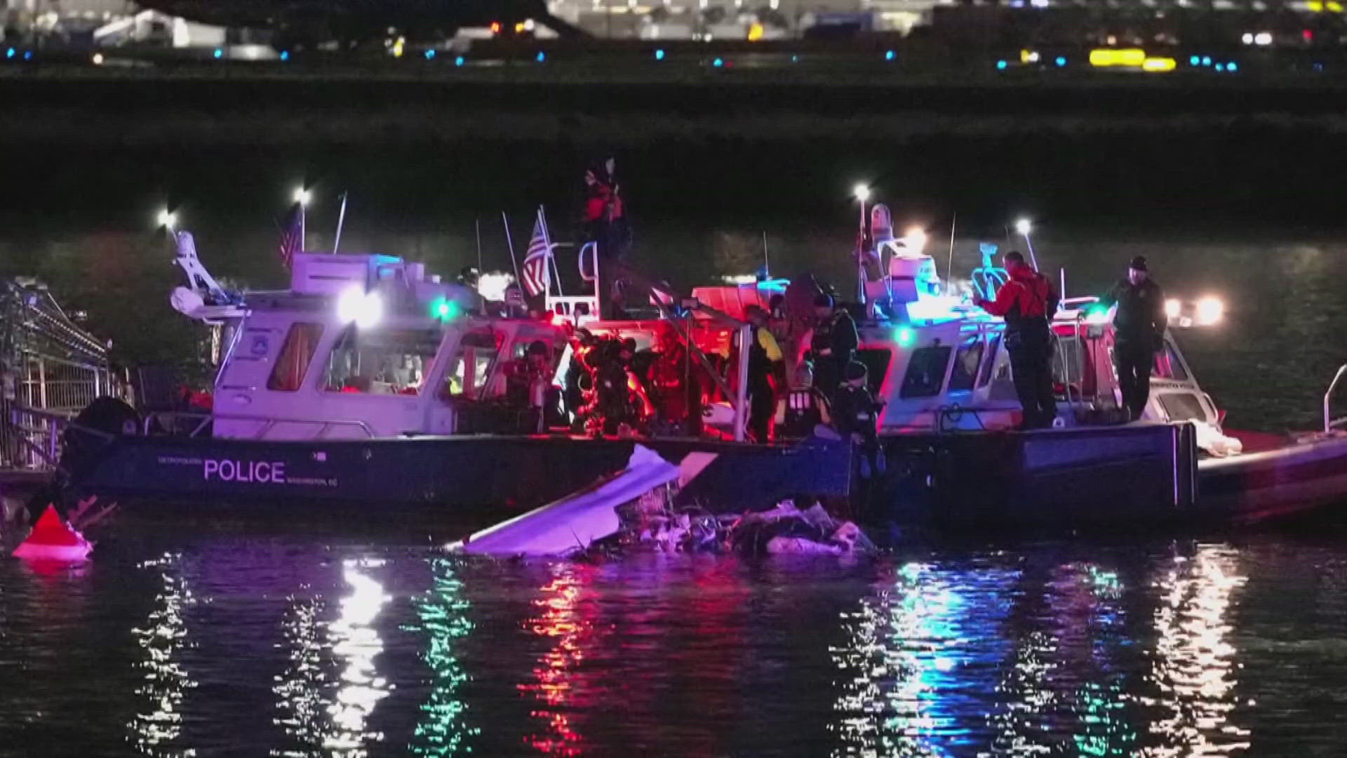 DC collision marks first commercial airliner crash in US in 16 years