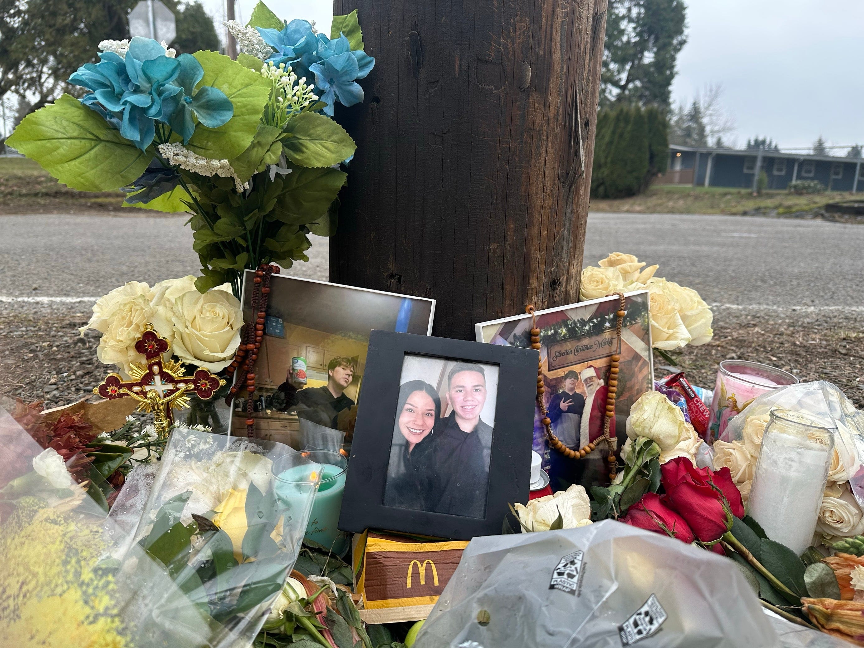 Memorial honors 15-year-old killed by train in Woodburn