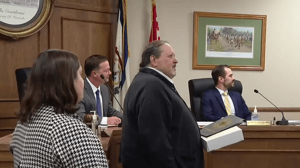 Longtime WCHS-TV reporter Kennie Bass honored by Kanawha County Commission