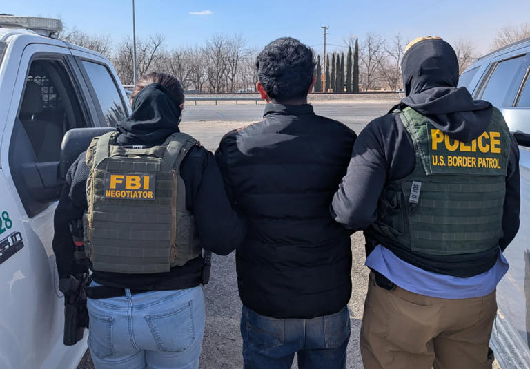 ICE, other federal agents conduct immigration enforcement operation in ...