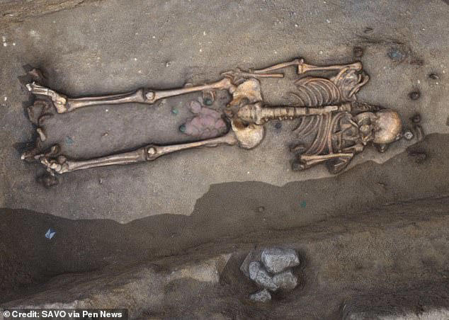 'Cursed' skeletons unearthed with tablets between their legs