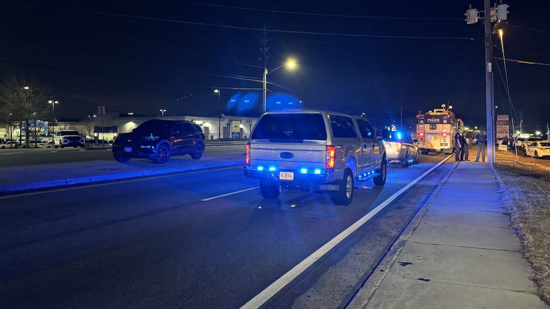 SWAT, multiple law enforcement agencies surround Gwinnett County home