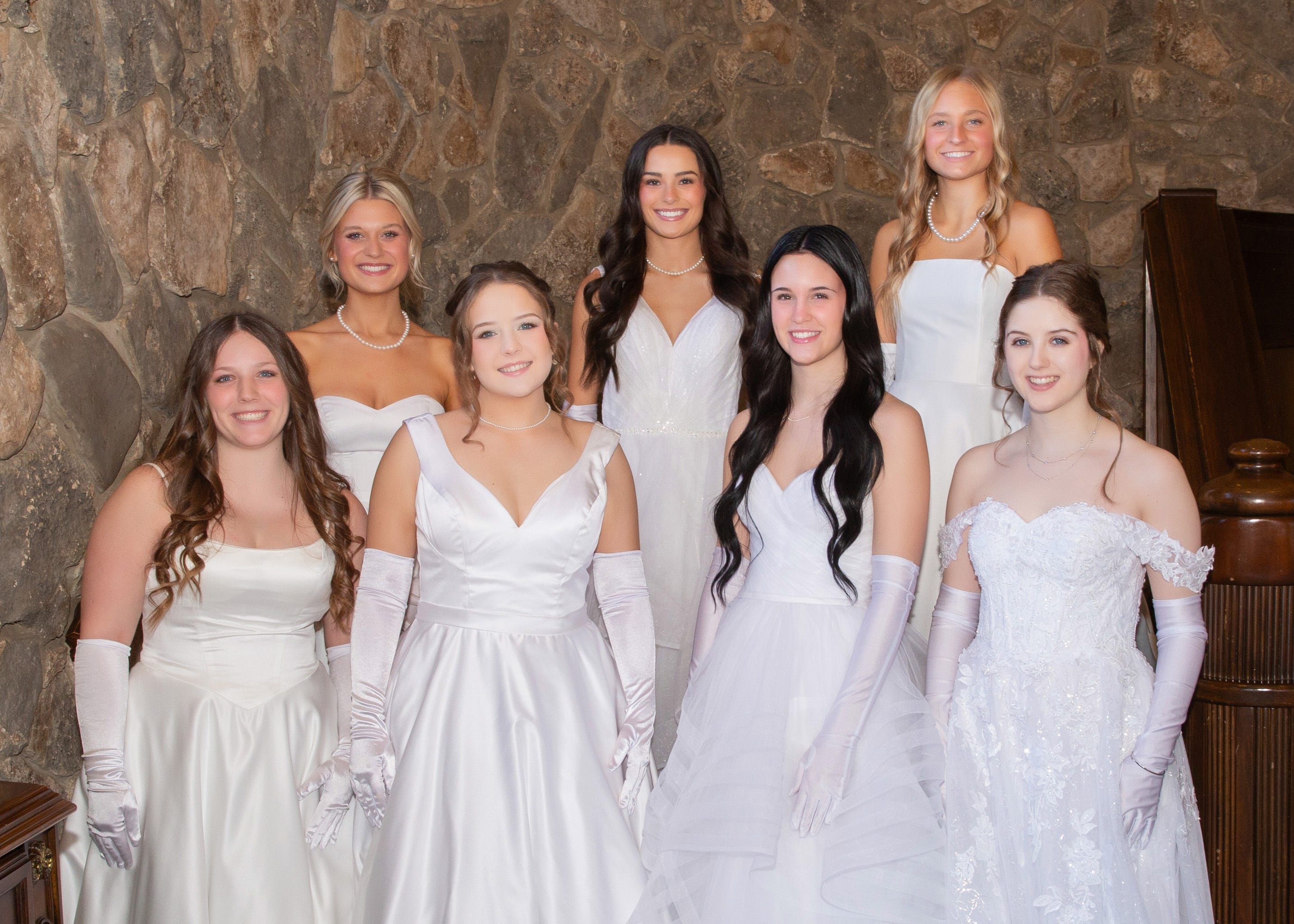 Lubbock Symphony Guild honors high school seniors with 2025 Debutante Ball