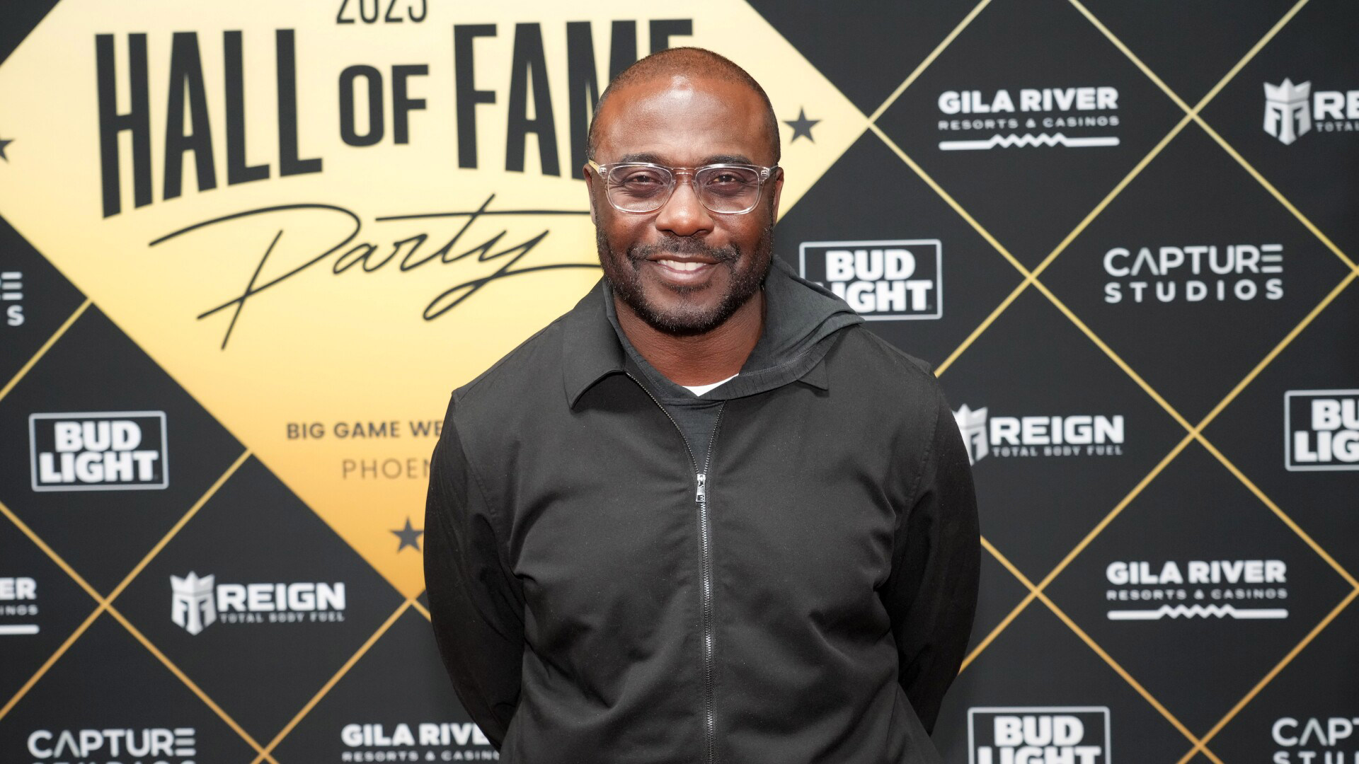 Deion Sanders hires Marshall Faulk as Colorado's running backs coach Deion Sanders hires Marshall Faulk as Colorado's running backs coach