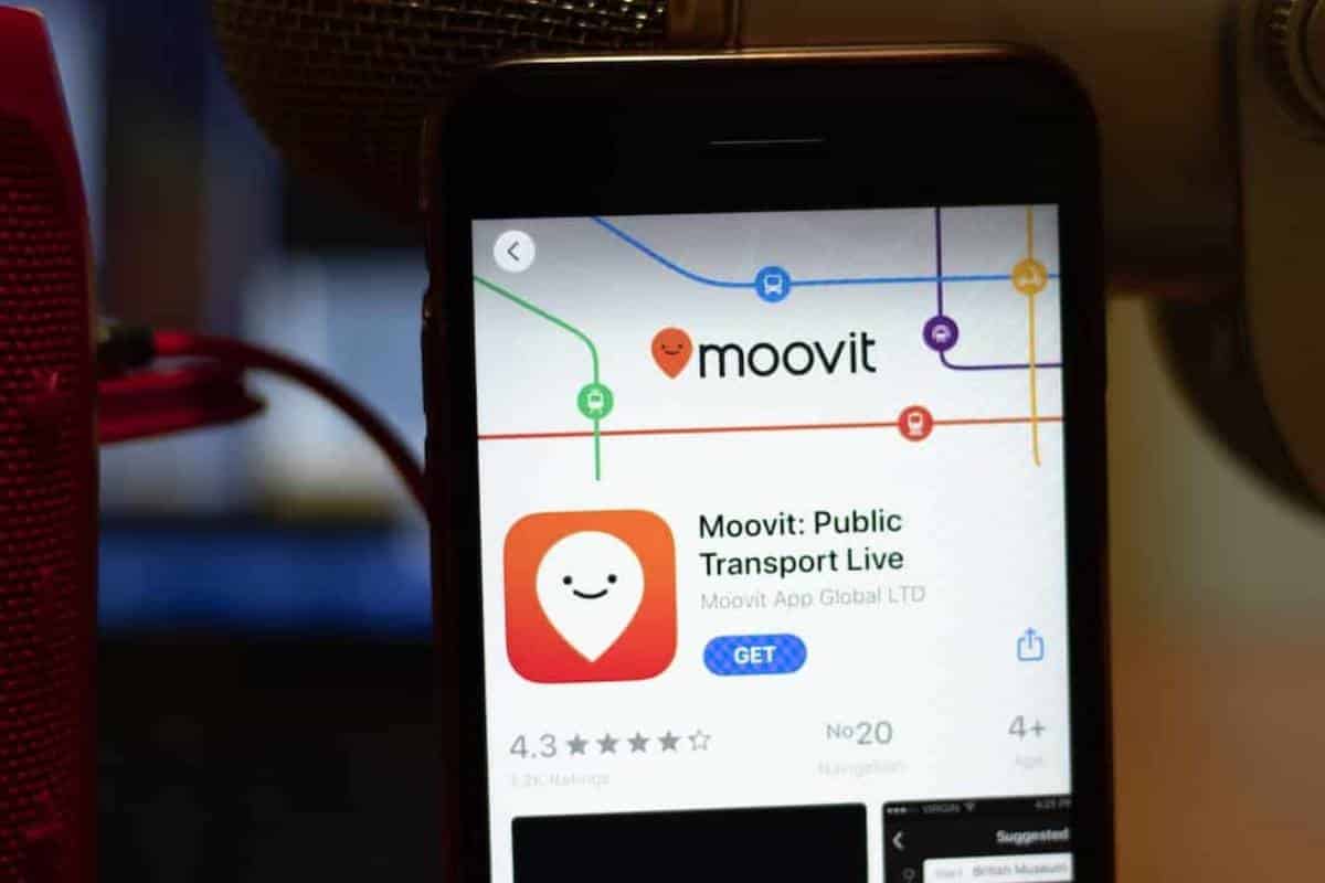 Le migliori app per muoversi in città con i mezzi di trasporto nel 2025