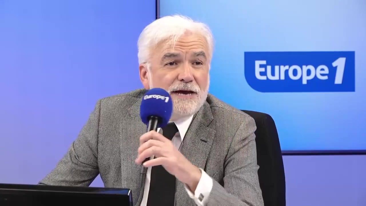 Pascal Praud et vous - Débaptiser le quartier de «La Négresse» à ...