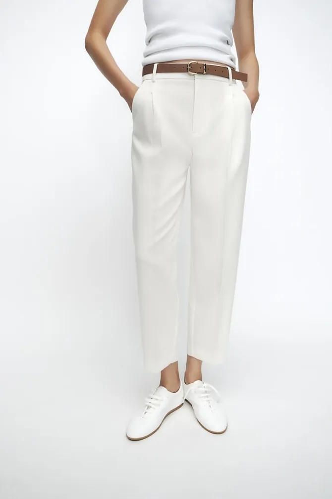 Neither jeans nor traditional: the 8 models of white pants from Zara ...