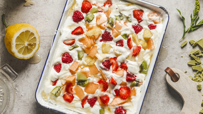 The Best Way To Scoop Homemade Froyo Like A Pro