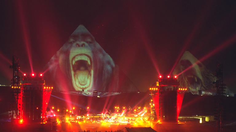 6 Of The Most Memorable Ways To Experience The Pyramids Of Giza In Egypt