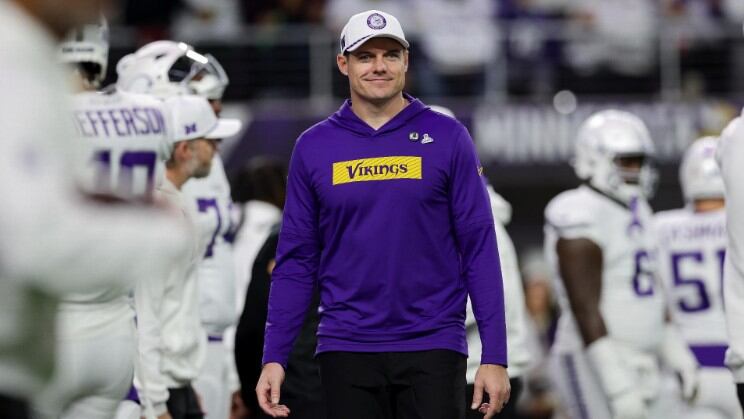 Vikings Kevin O’Connell wins NFL AP Coach of the Year award