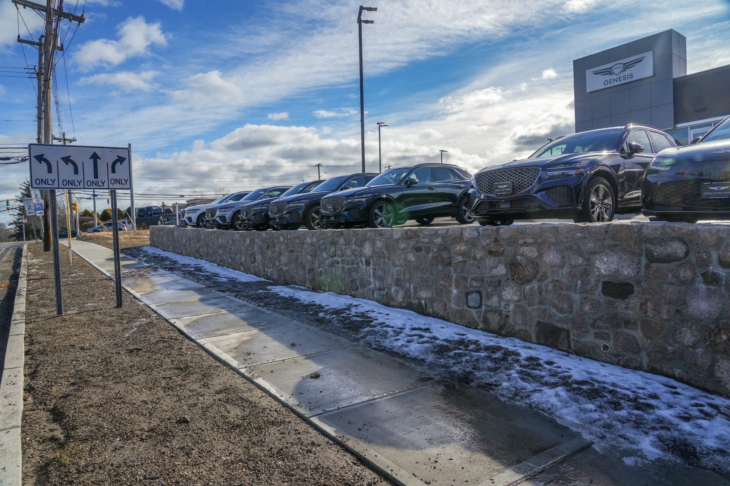 'It's crazy': A car dealership redesigned the busiest intersection in ...