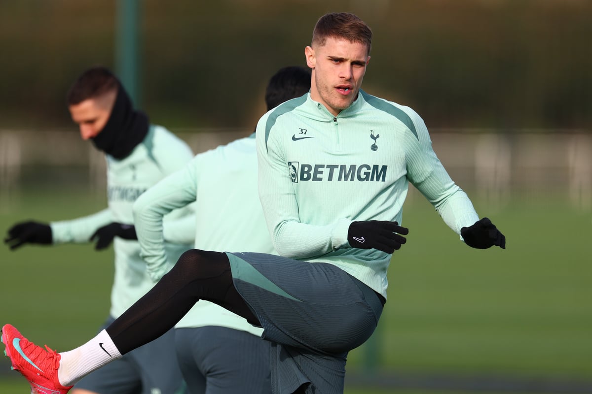 Tottenham injury update: Micky van de Ven, Cristian Romero, Dominic ...