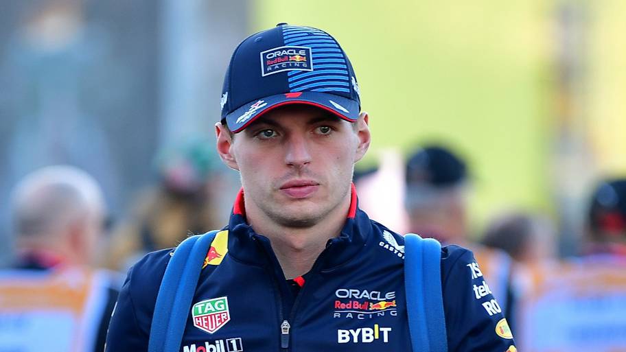 Max Verstappen's Alleged Aston Martin Offer Is a 'Record That Will ...