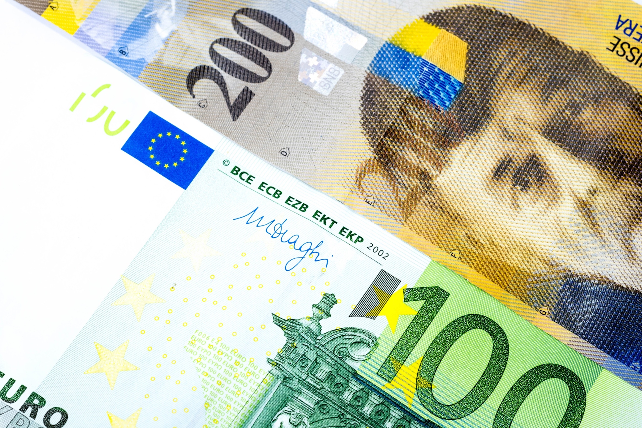 Τι προβλεπει η τροπολογία ΣΥΡΙΖΑ για δανειολήπτες με ελβετικό φράγκο