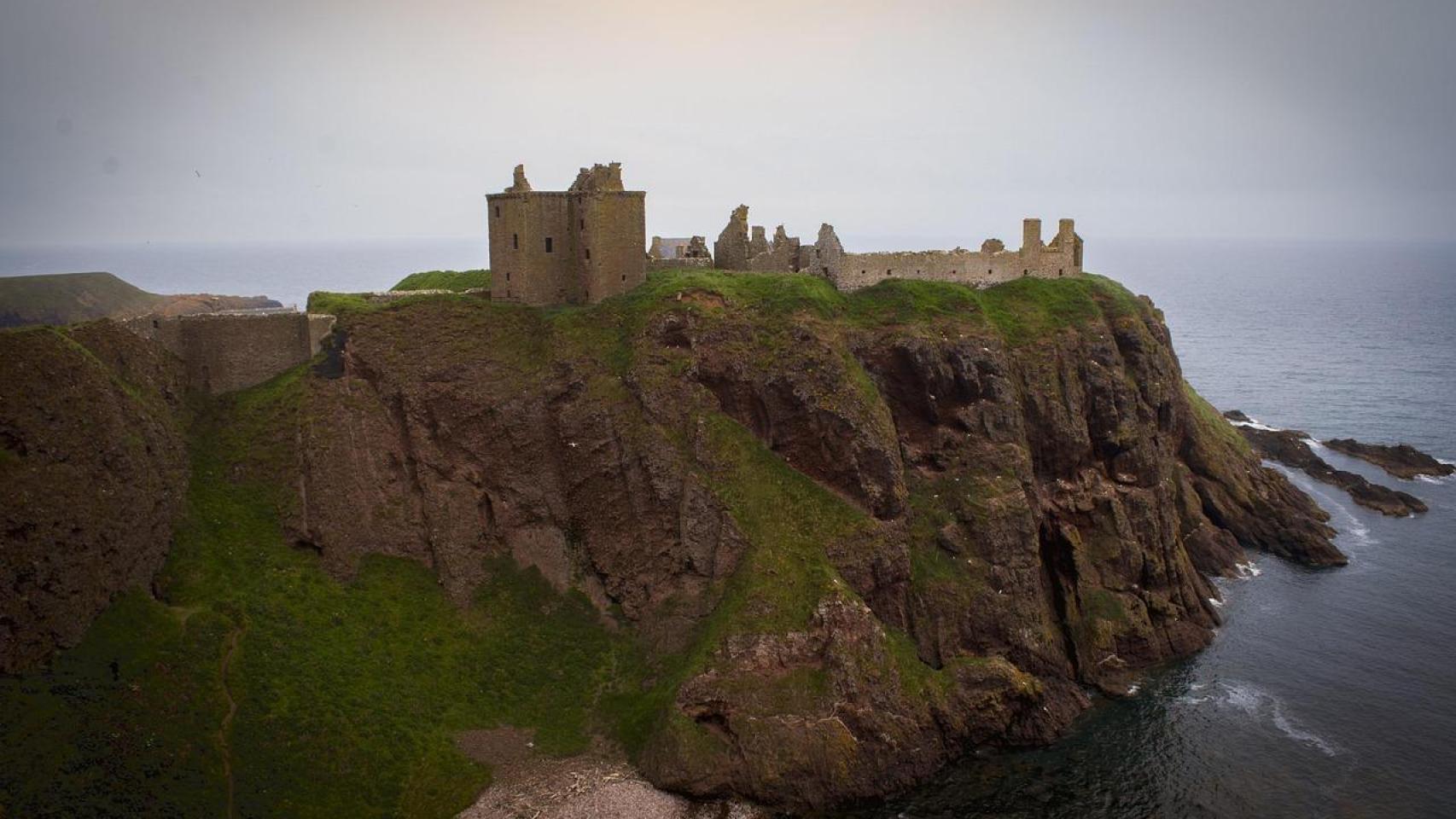 Descubre los castillos más famosos y espectaculares en el entorno ...