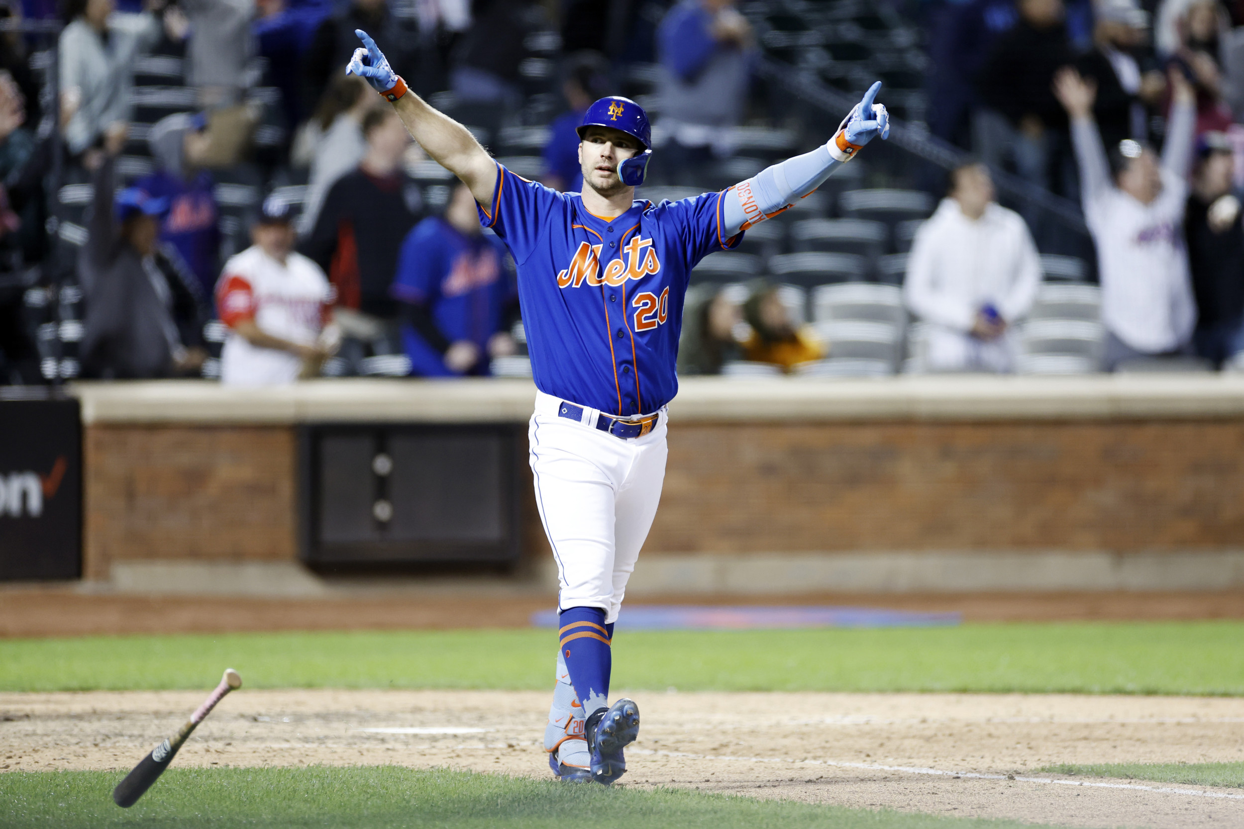 Mets Opening Day Lineup Projection, Payroll After Re-Signing Pete Alonso