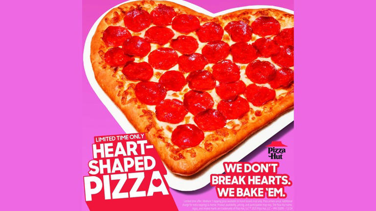 5 Places You Can Order A Heart-Shaped Pizza This Valentine's Day