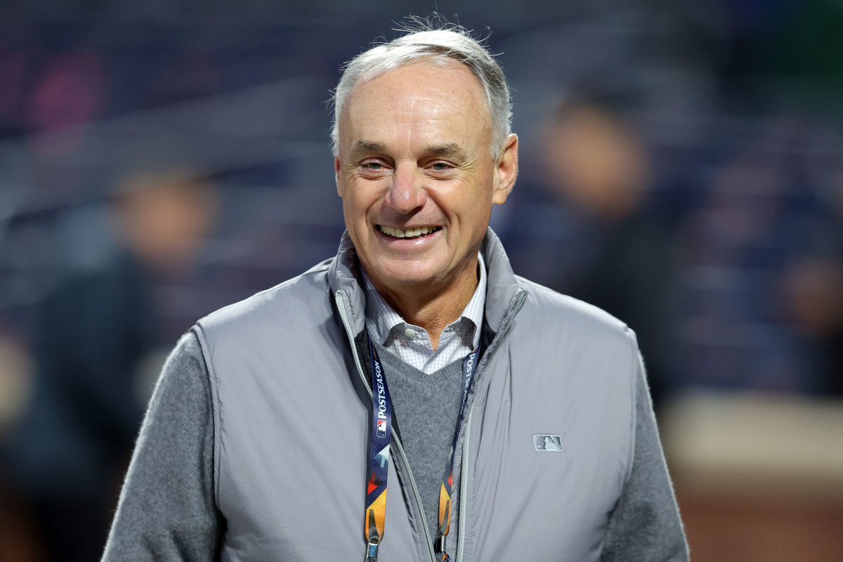 Rob Manfred: MLB Owners Unconcerned With Dodgers Cornering Japan Market