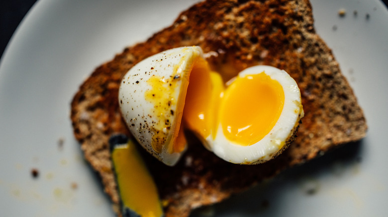 How Long To Soft-Boil Eggs For The Jammy Yolks Of Your Dreams