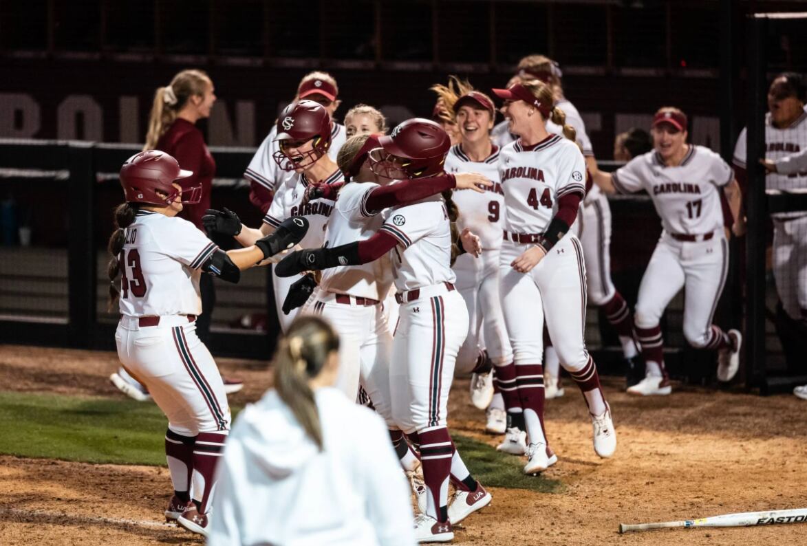 Gamecocks Softball Advances to NCAA Regional Final with Win Over UNF