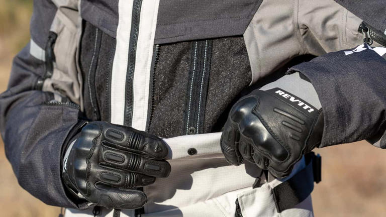 REV'IT!'s New Sand 5 Off-Road Motorcycle Jacket Looks Ready for Any ...