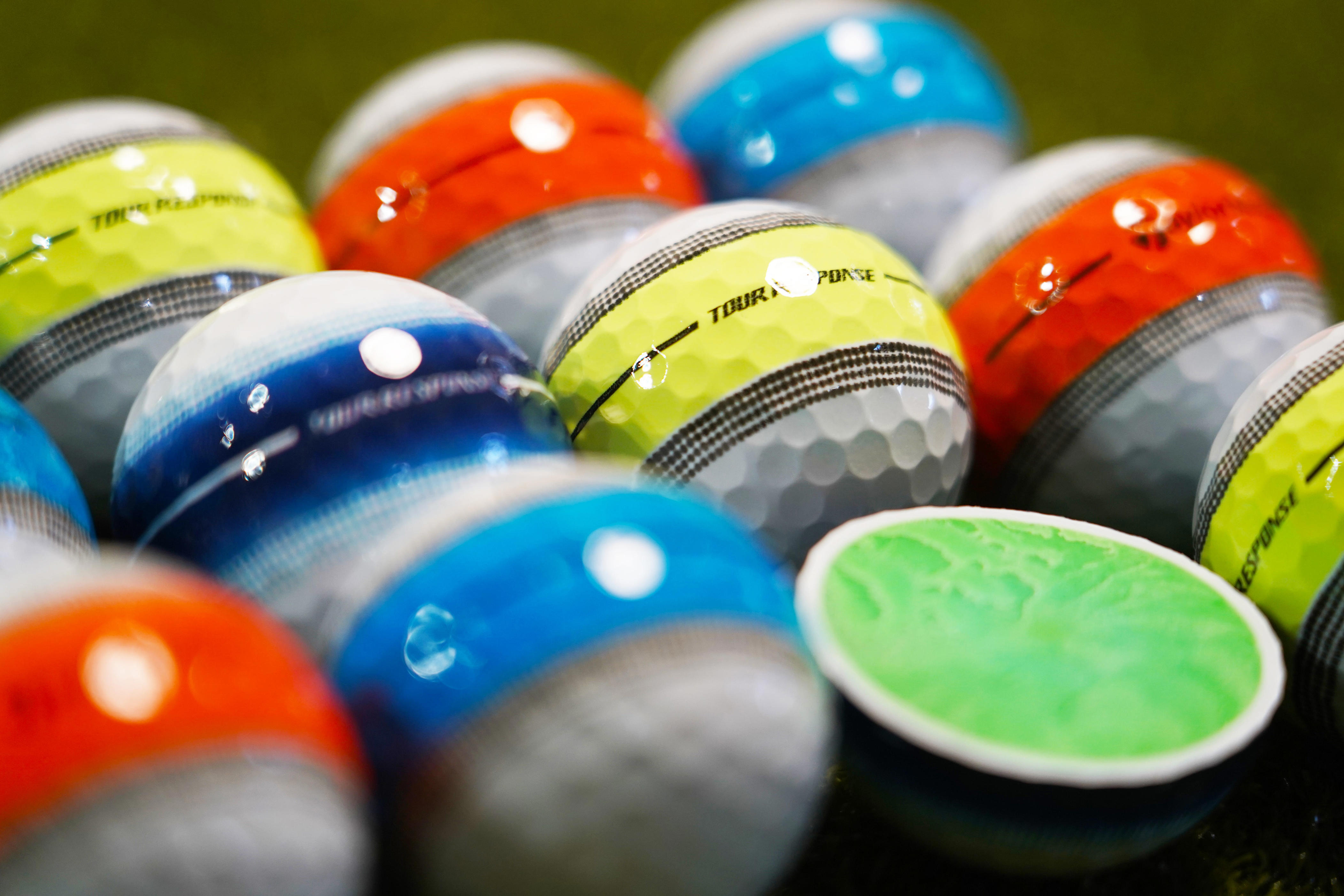 TaylorMade Tour Response golf balls (2025)