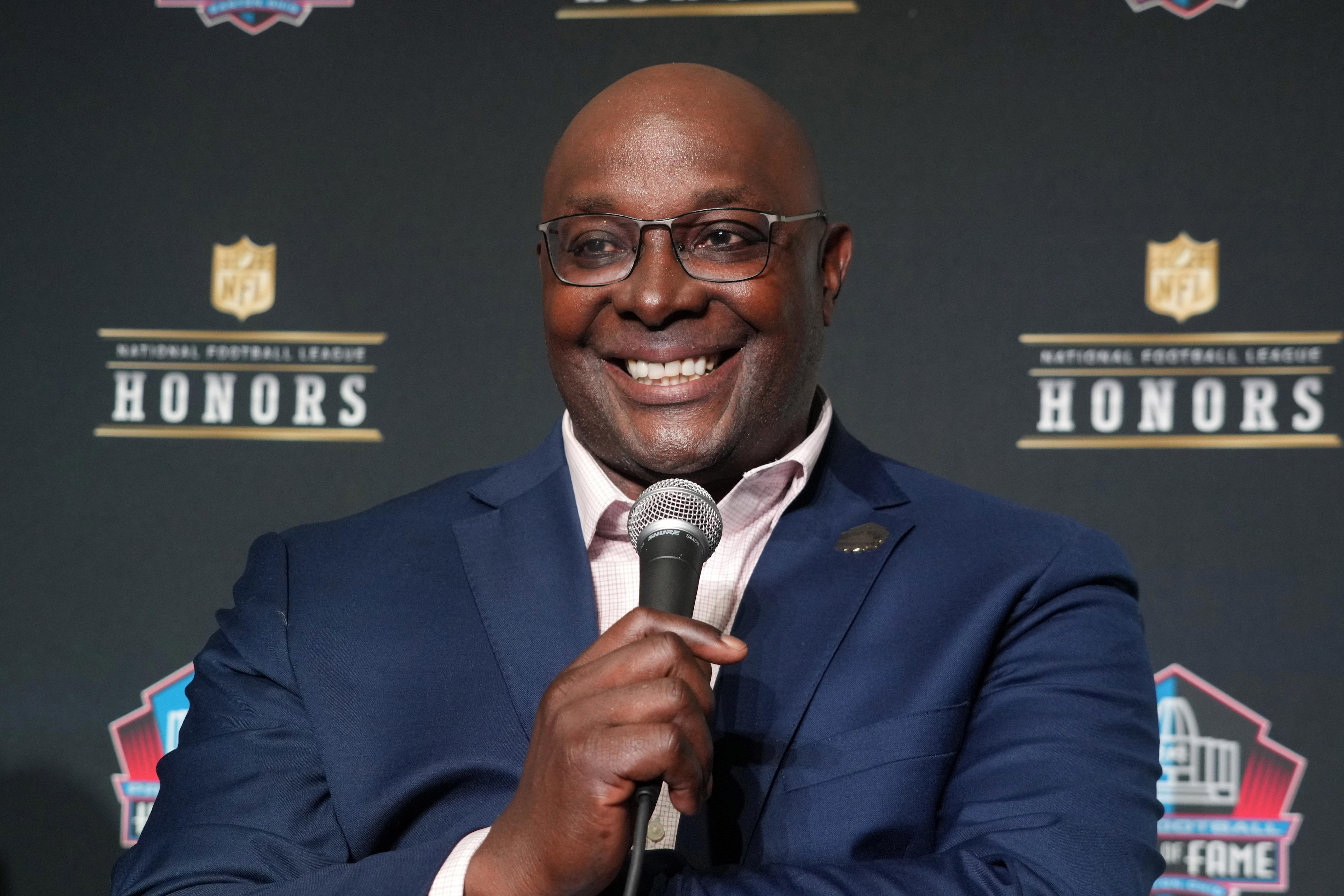 Watch Shannon Sharpe give his brother, Sterling Sharpe, the news he’d ...