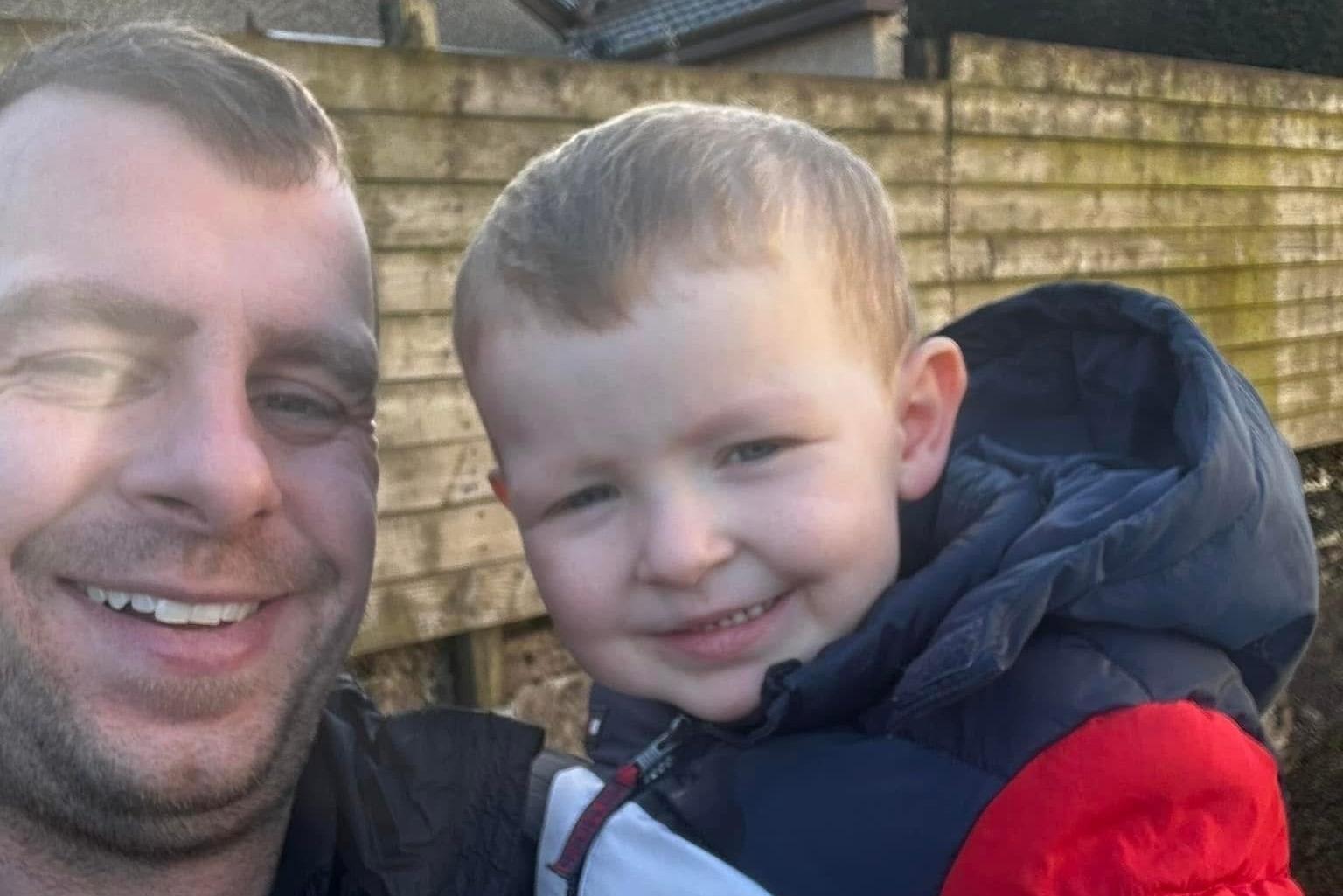Police trace missing dad and son who may have gone through Fife