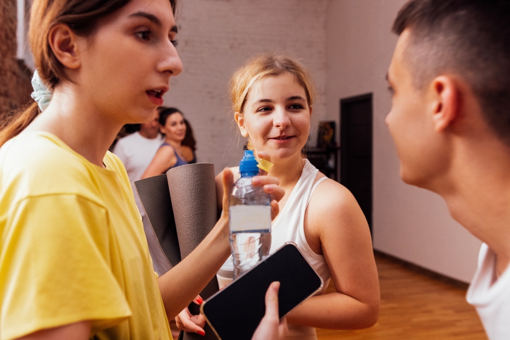 How to Spark a Conversation With a Crush at the Gym