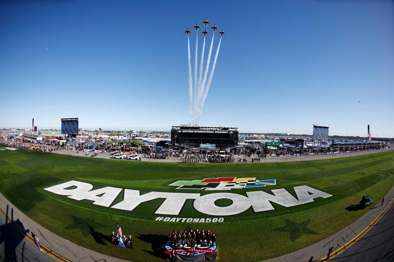 Daytona 500 has become big enough to prop up its section of sporting ...