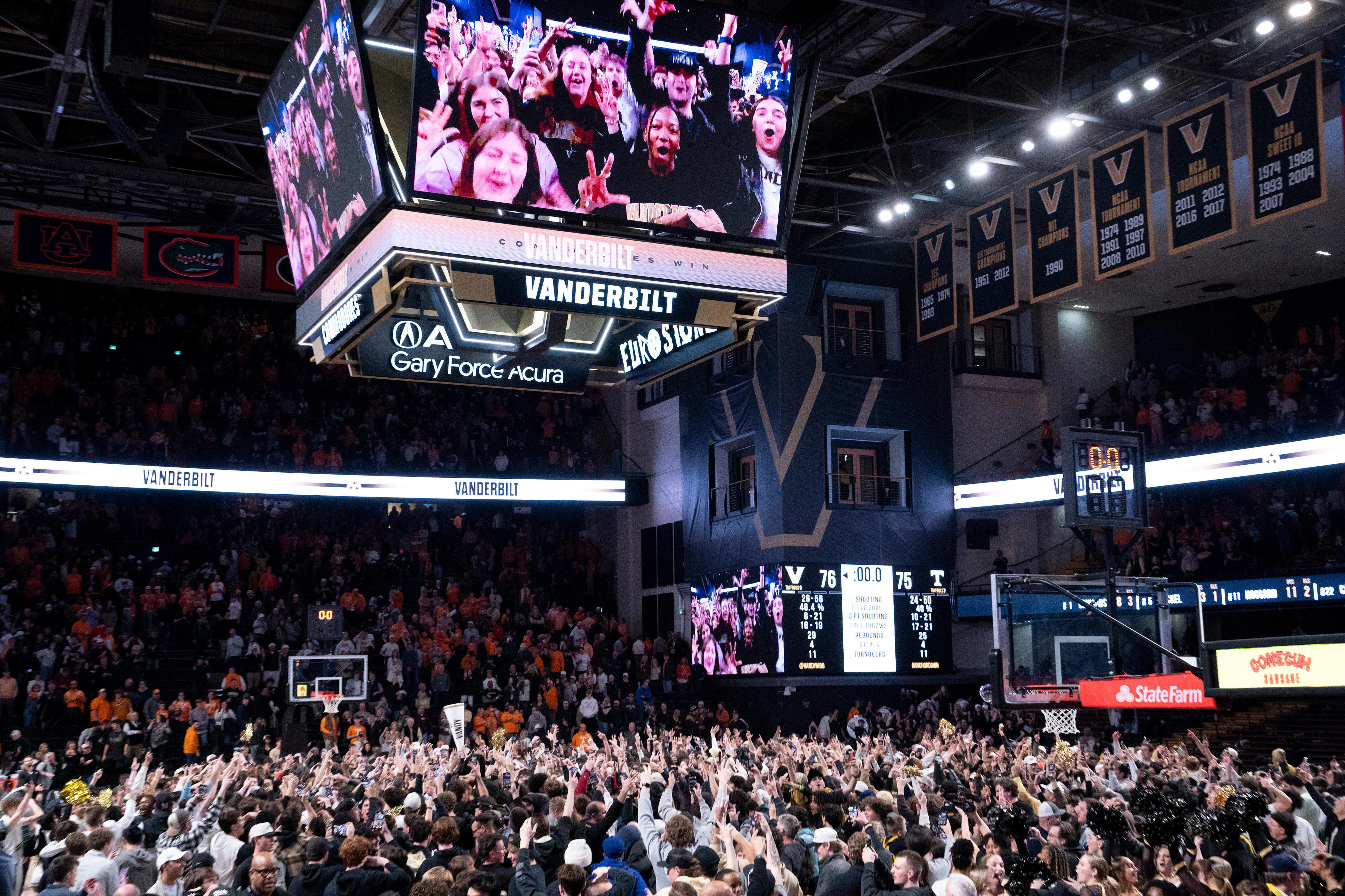 What is Vanderbilt basketball's Memorial Magic? When did it start?
