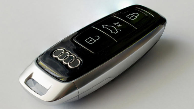 How To Change The Battery In An Audi Key Fob
