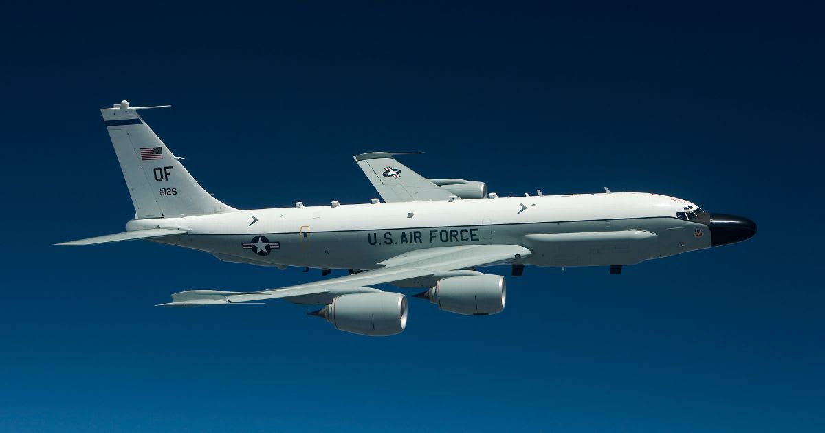 Reconnaissance Jet Makes Unprecedented Run Along Mexico Cartel Coast ...