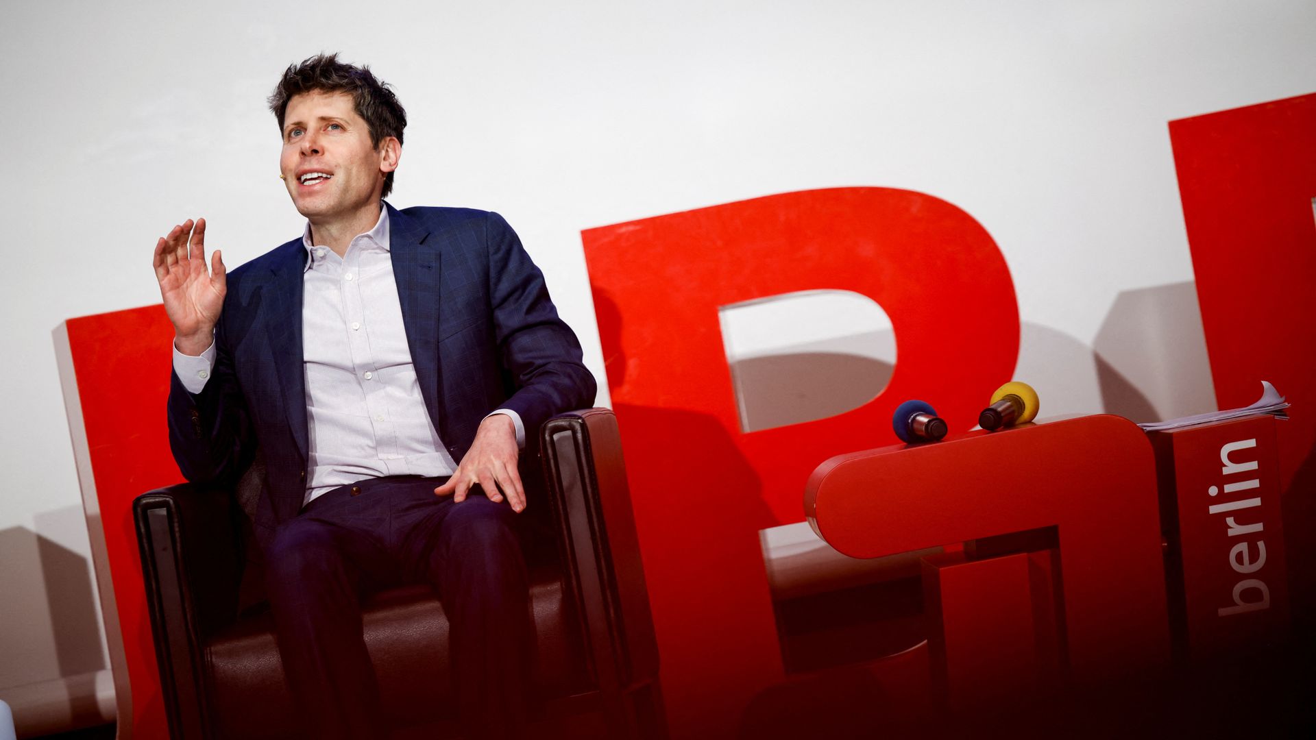 OpenAI: Sam Altman wirbt in Berlin für ein Stargate-Projekt in Europa