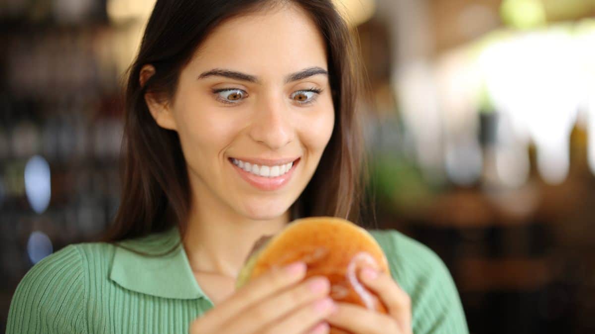 7 Signs People Are Spending Beyond Their Limits