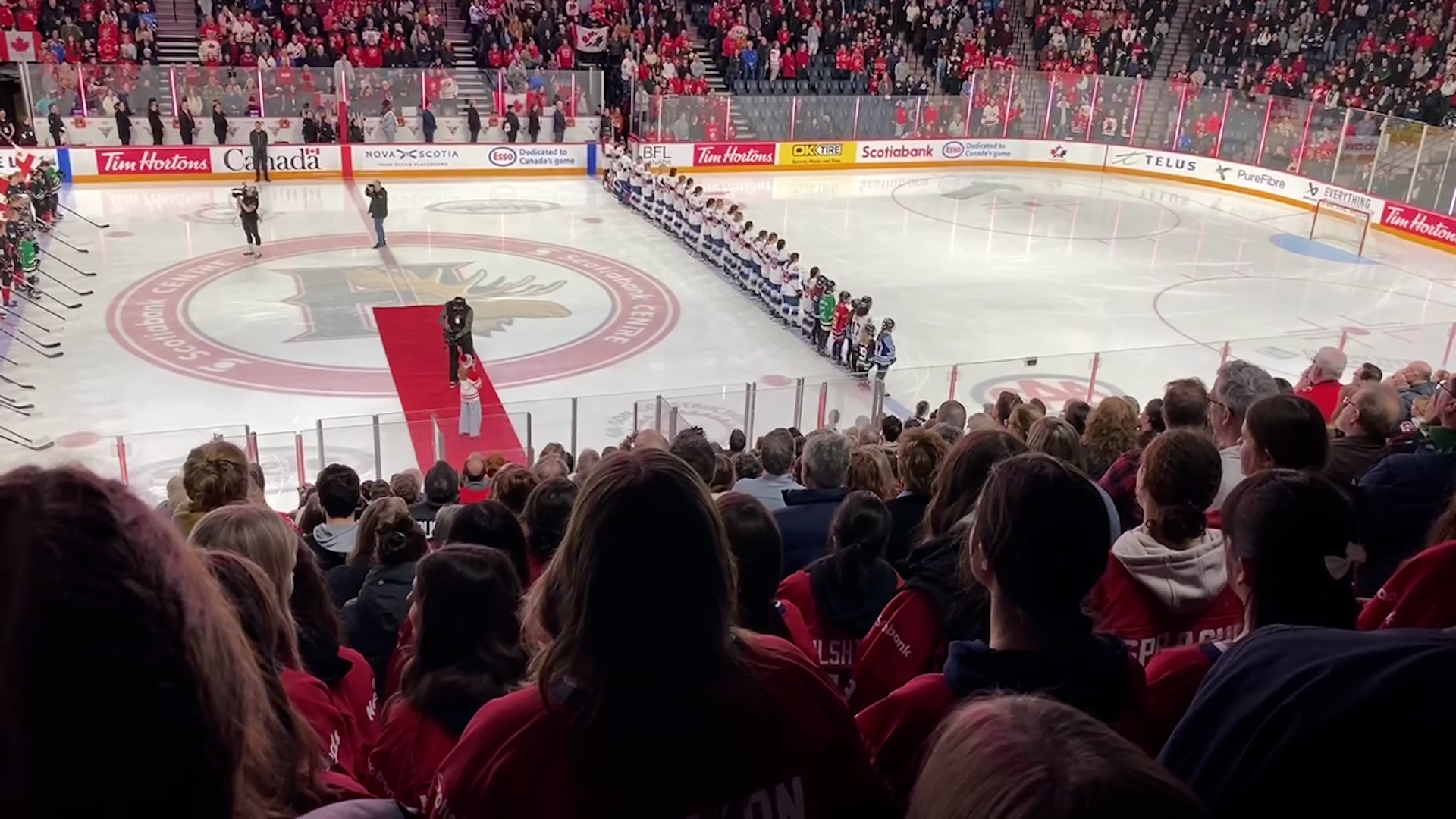 No booing needed: Trade tension with U.S. takes backseat to women's ...