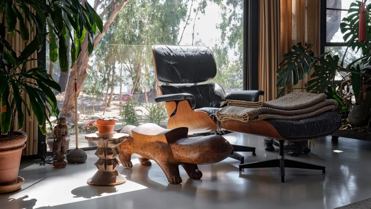 A stool, a bread knife, and books: How the keepers of L.A.’s most ...