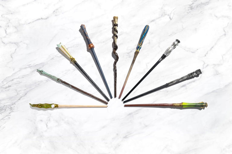 BREAKING: New Interactive Wands Revealed for The Wizarding World of ...