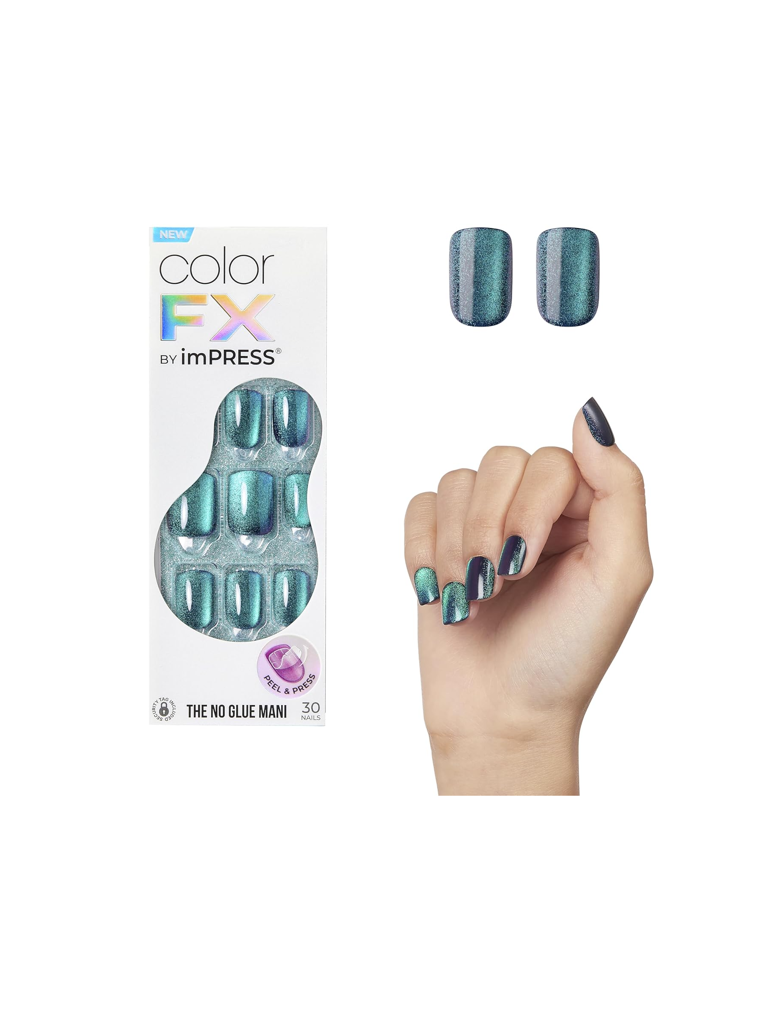 How to DIY cat-eye nails, according to an expert manicurist