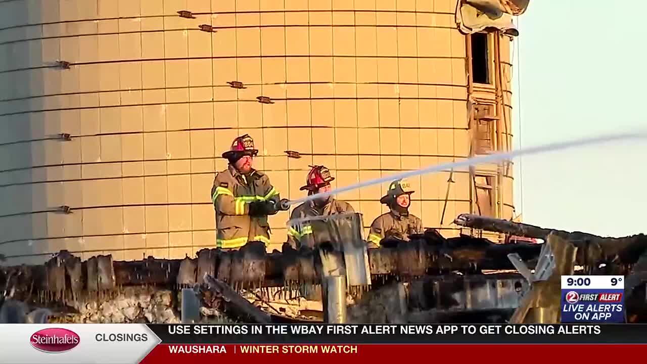 Fire crews respond to barn fire in Brown County