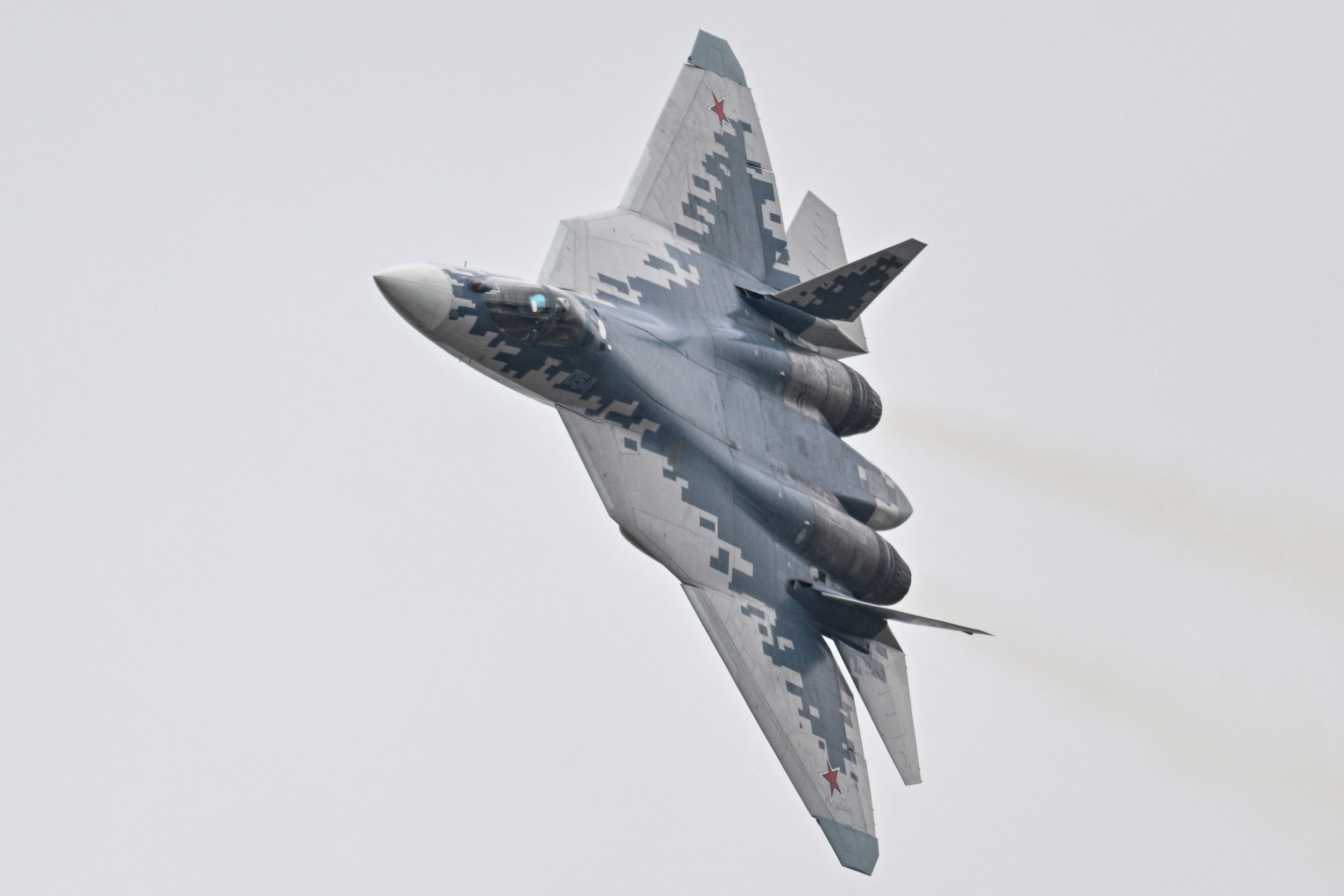 Russia Offers Advanced Su-57 Jet to China's Geopolitical Rival