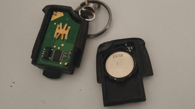 How To Change The Battery In An Audi Key Fob