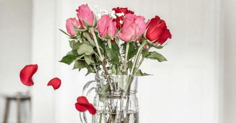 The Ultimate Valentine's Day Playlist: Songs to Keep the Night Romantic