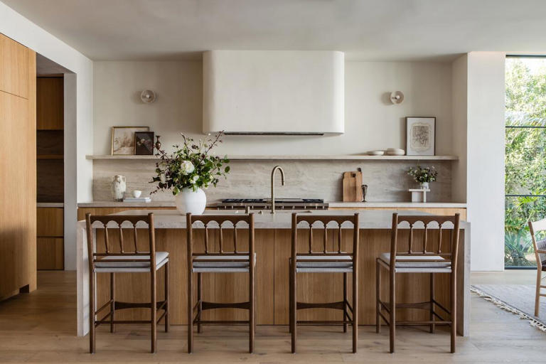 RH drops 40 new collections, Patterson Flynn collaborates with fashion ...