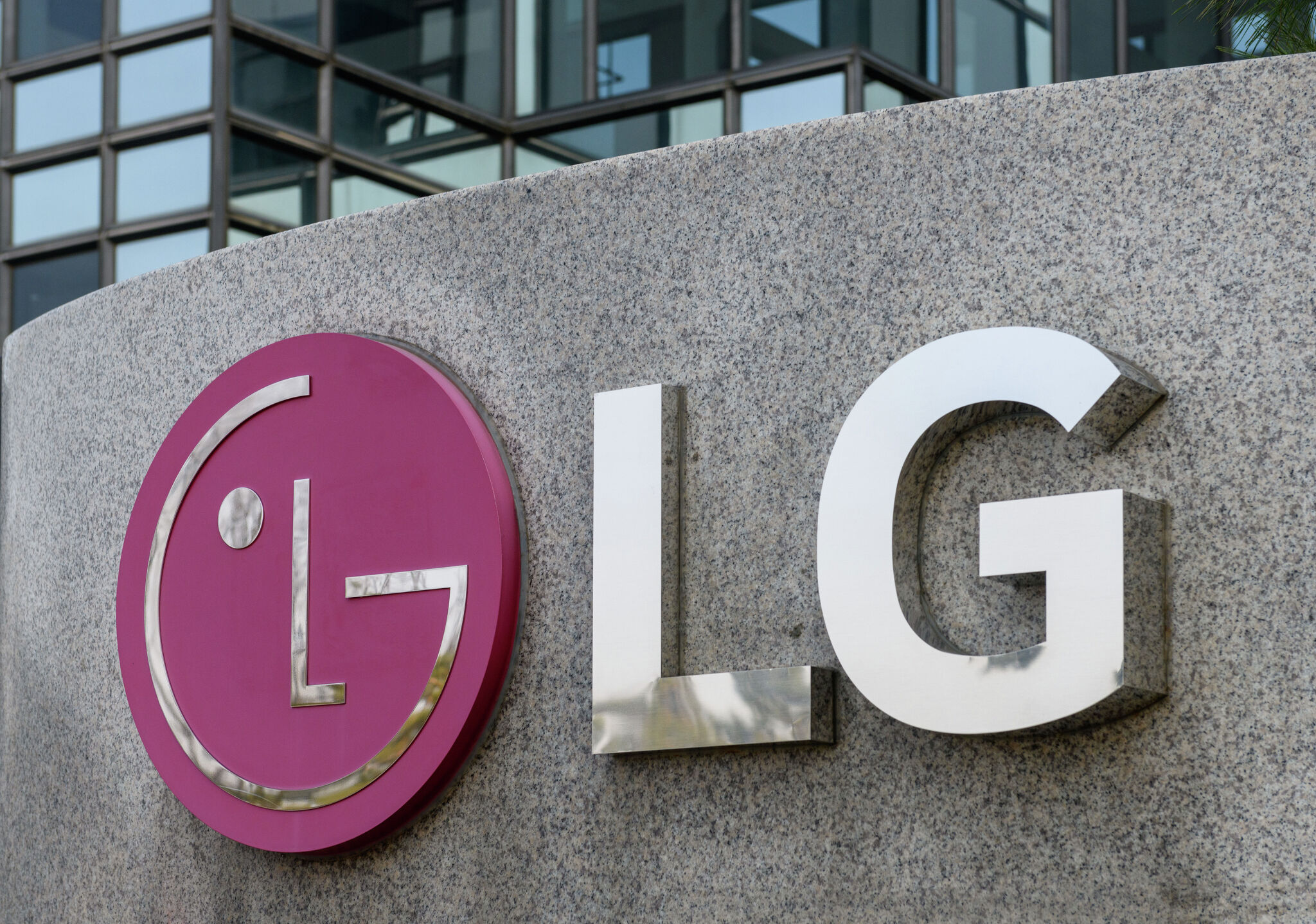 LG offers ‘free warning labels’ for recalled stove ranges linked to ...