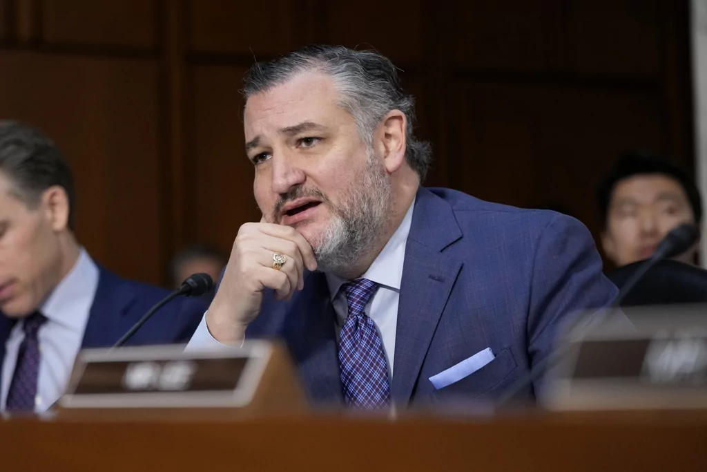 Texas’ US senators, congressman from Houston file bill to protect LNG