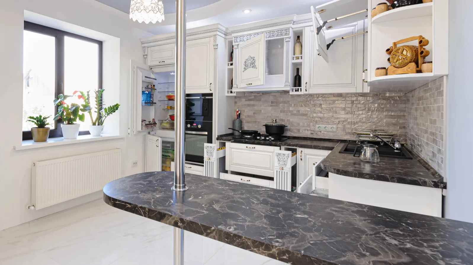 10 Overrated Fast Food Chains You Should Forget & 10 Underrated Ones To ...